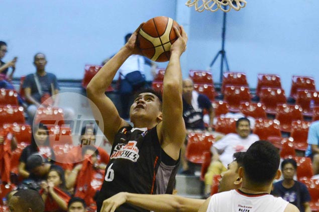 Cignal new boy Raymar Jose earns praise from coach Boyet Fernandez