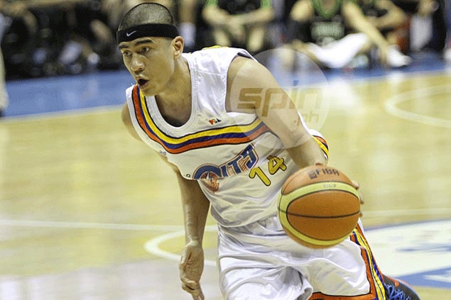 Cardona makes Air21 debut as Express, Mixers clash