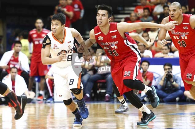 'Weird feeling' as college pals Art Dela Cruz, Baser Amer square off in ...