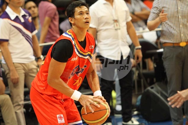 Danny Ildefonso perfect for role as Meralco's stabilizer, says Uichico