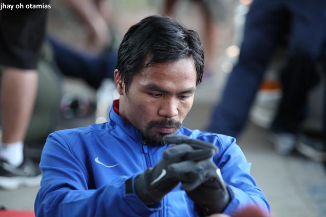 Sorry Pacman puts smile back on Roach's face