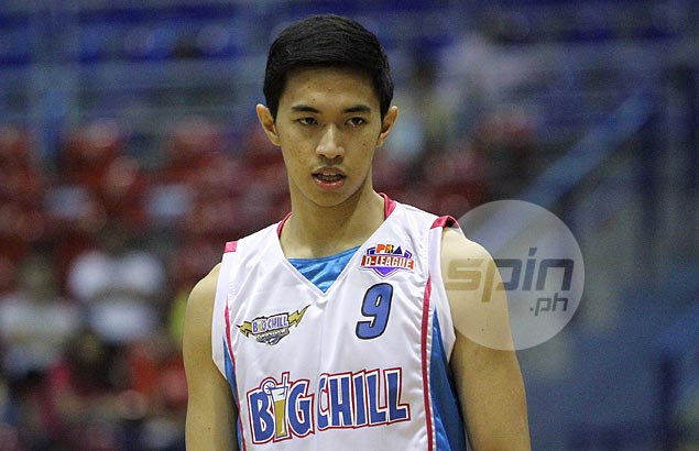 Big Chill stays perfect, grabs share of lead