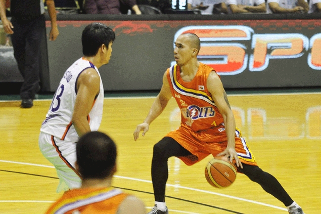 Meralco seals place in playoffs as Cortez comes back to haunt former team